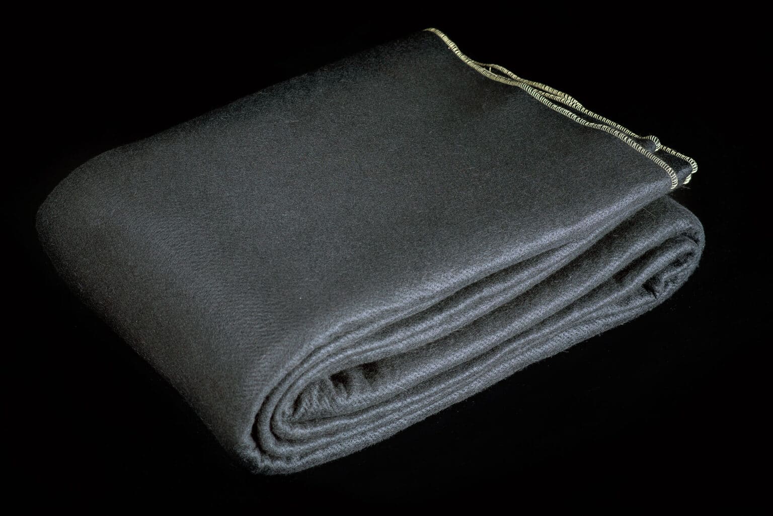 The fabrics and anti-heat protections manufactured by Apronor